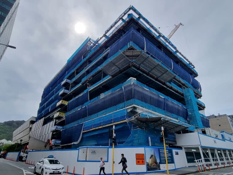 Guide to Cantilevered Scaffolding