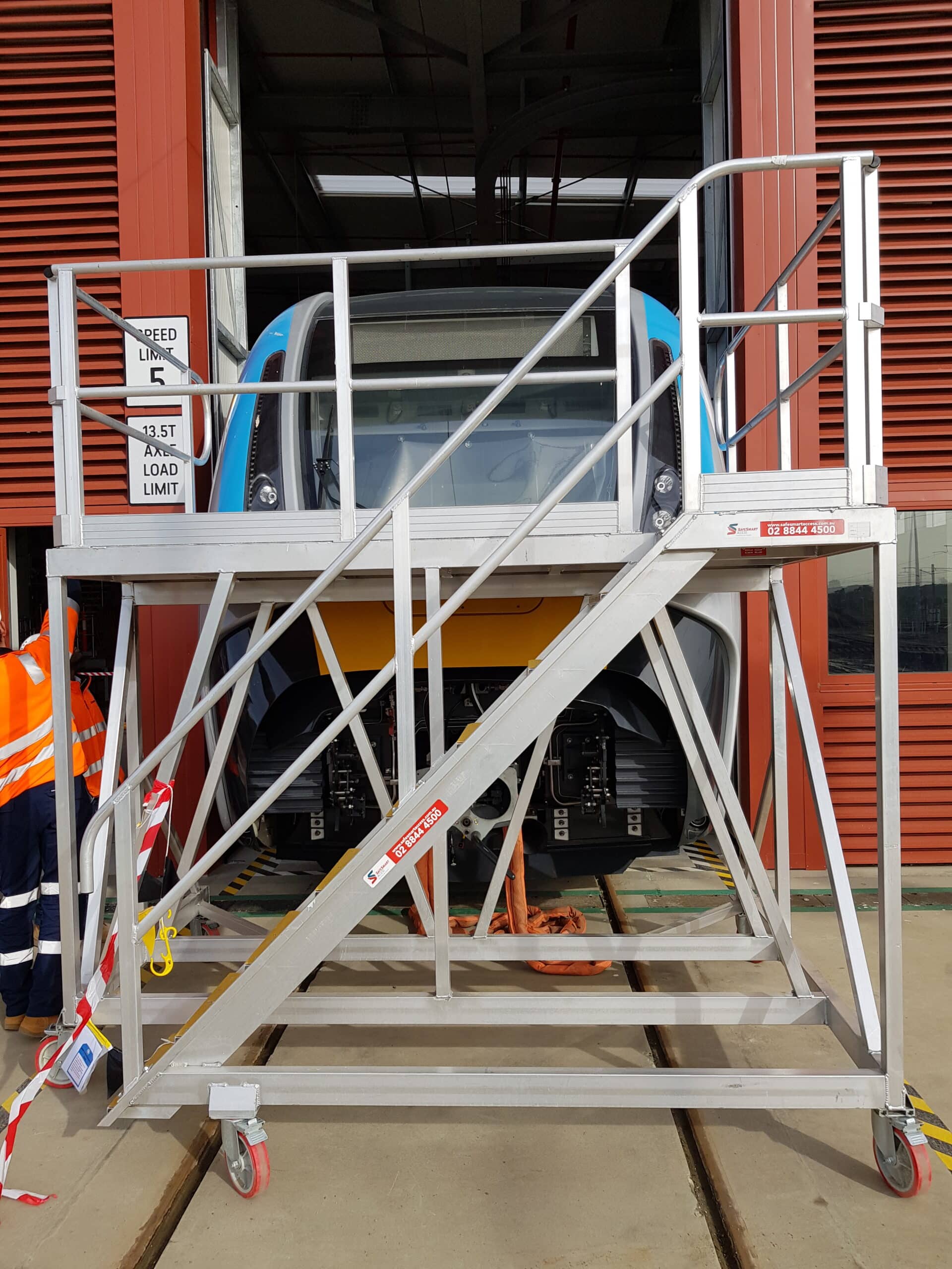 Train Windscreen Access Platform